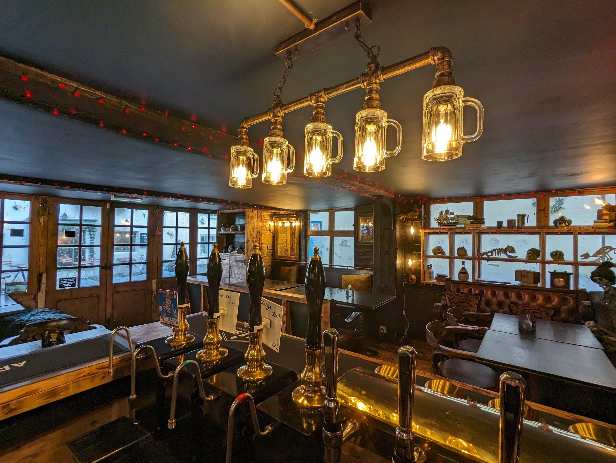 About Us – The Smugglers' Inn