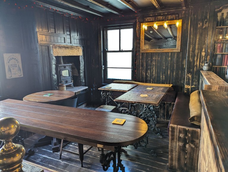 About Us – The Smugglers' Inn