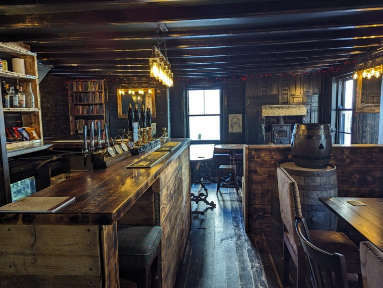 About Us – The Smugglers' Inn