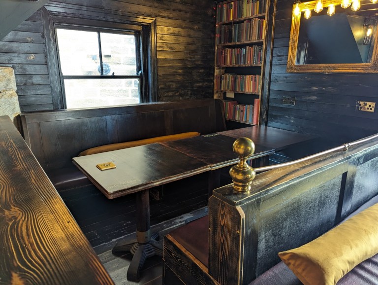 About Us – The Smugglers' Inn